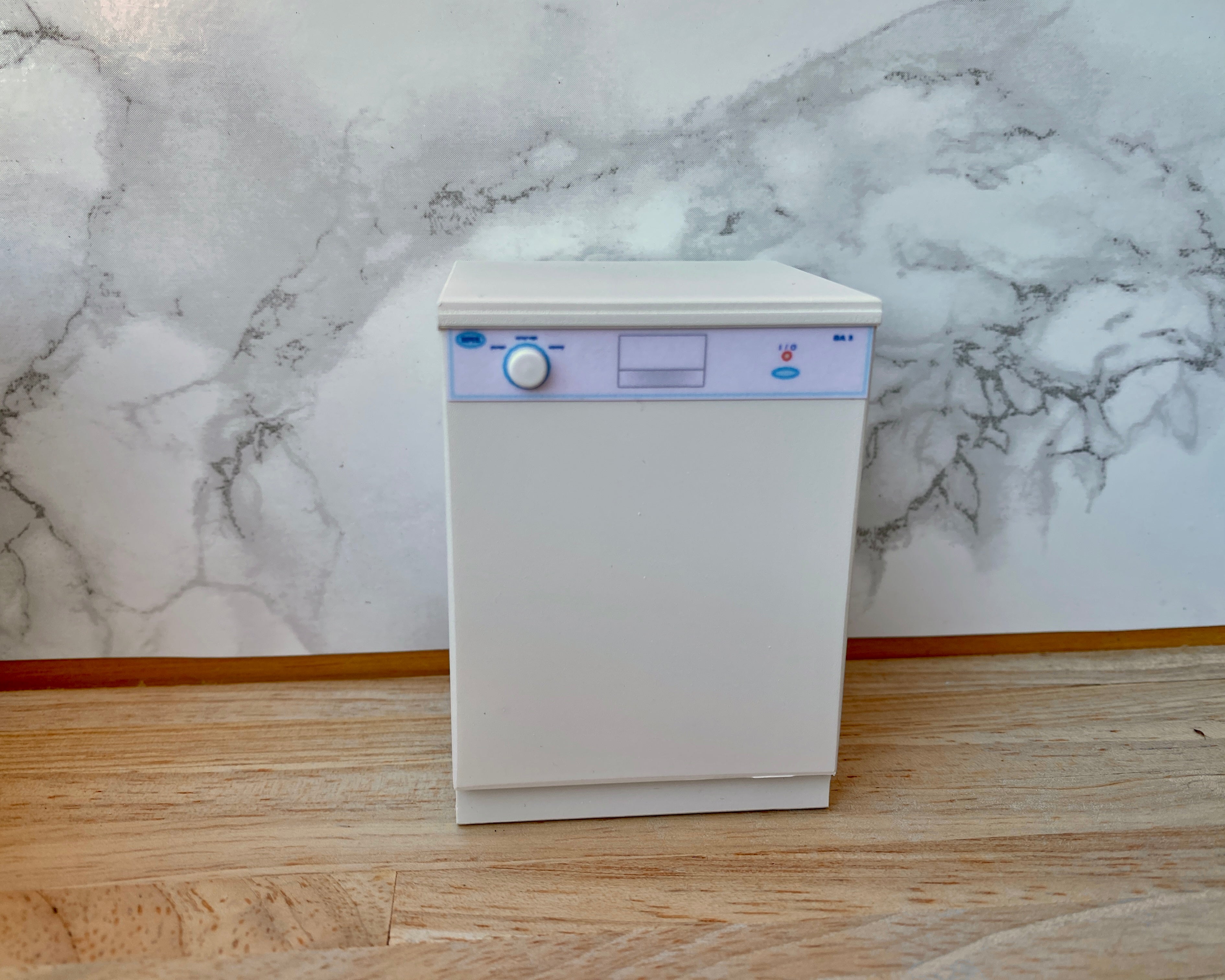 Delph Miniatures 2” Dummy Dishwasher-White – ELF Miniatures